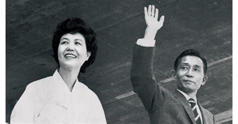 박정희 육영수 다큐영화 포스터 공개