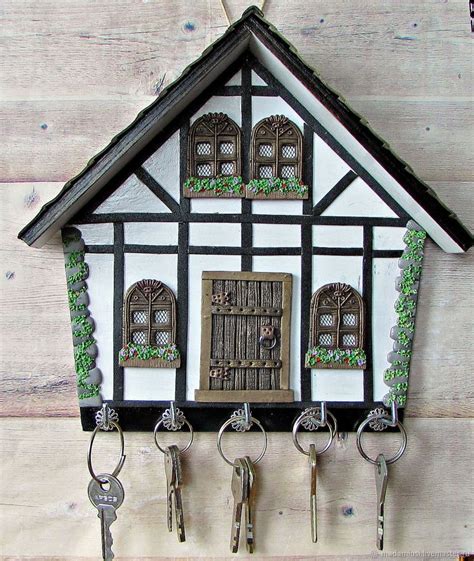Ключница Альпийский домик Ключница настенная Декор полимерной глиной в интернет магазине на