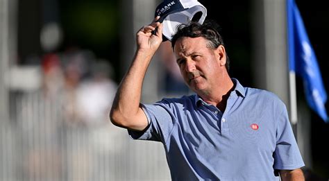 Harrison Frazar Makes An Emotional Return To The Winners Circle Pga Tour
