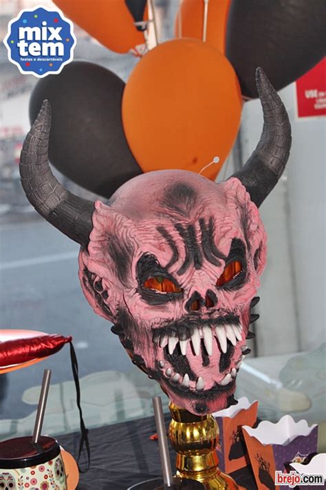 Mix Tem Festas E Descartáveis Em Clima De Halloween Confira