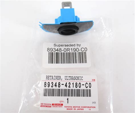 Genuine Oem Toyota 89348 0r190 C0 Parking Distance Sensor Retainer 2019