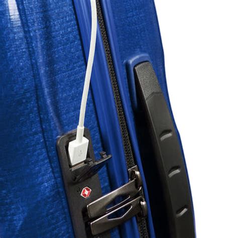 How To Use The Usb Port On Samsonite Luggage At Jayden Leadbeater Blog