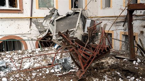 Херсонська громада минулої доби зазнала 15 ворожих обстрілів Мост