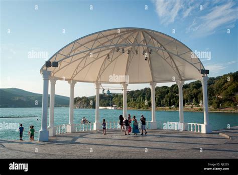 Abrau lake, Abrau Durso (Abrau Dyurso Stock Photo - Alamy