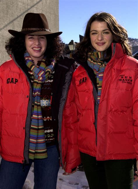 Set 007 017 Ms Rachel Weisz