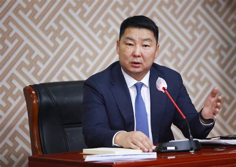 Хог тээврийн байгууллагуудад парк шинэчлэл хийхийг хүслээ