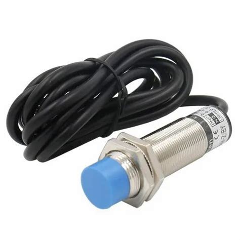 Capacitive Proximity Sensor At ₹ 200 Piece Capacitive Proximity Sensors In Silvassa Id