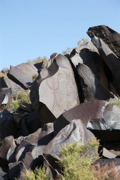 D Erdenebaatar On Twitter Хоёр өөр цаг үеийн ижил сэтгэлгээтэй 2 хүний уран бүтээл Эхнийх нь