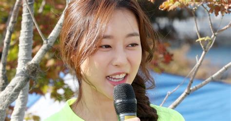 [포토]고우리 수줍은 응원