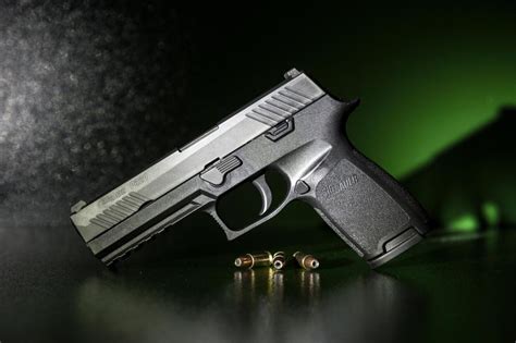 Dozens Of Cops Claim Sig Sauer Handguns Fire On Their Own — Without