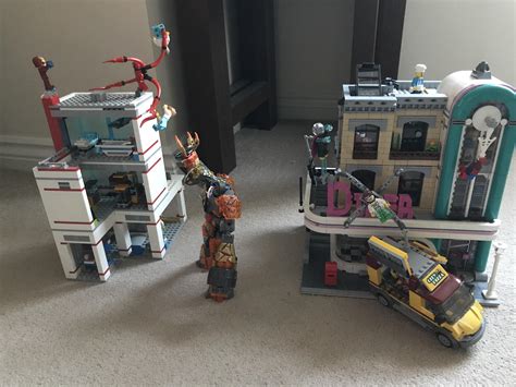 Made Some Mayhem In My Extremely Small Lego City Today Scrolller