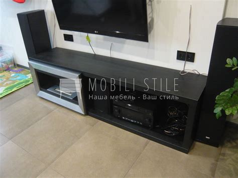 Тумба для камина