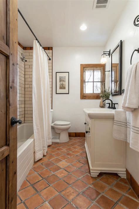 17 Inspiring Saltillo Tile Bathroom Ideas