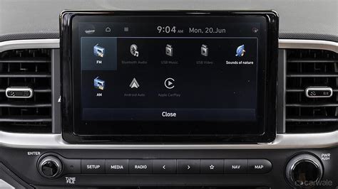 Venue Infotainment System Image Venue Photos In India Carwale