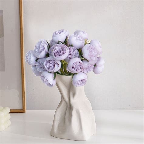 27 Head Artificial And Tea Rose Bouquet Handheld Fake Flower Arrangement