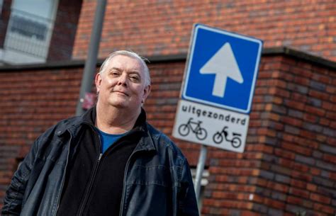 Maxim Van Ooijen Stapt Onverwachts Op Rien Van Den Anker Journalist Columnistrien Van Den