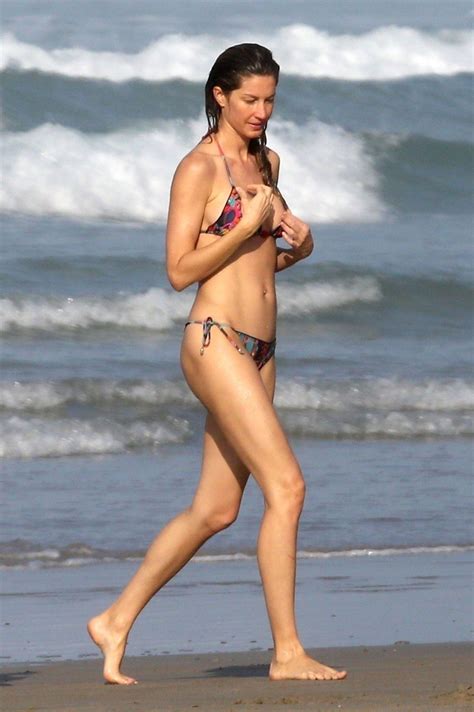 Super Model Gisele Bundchen Paparazzi Sexy Bikini Shots Thefappening Link