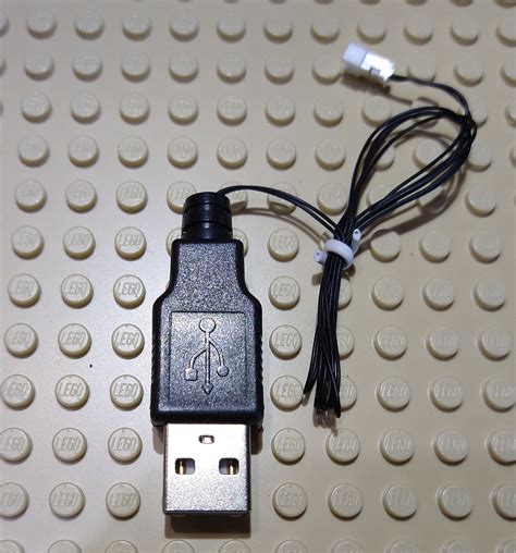 USB Plug Glow Bricks