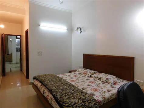 2 Bhk In Virender Nagar At Rs 10000square Feet In Noida Id 2850166570033