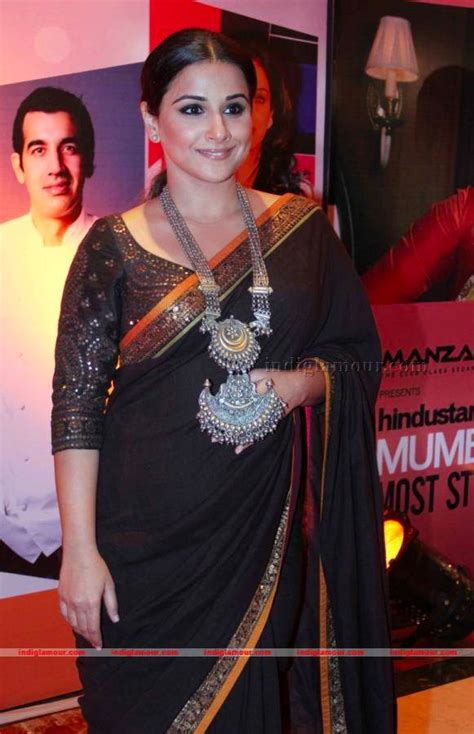 Vidya Balan Actress Photoimagepics And Stills 264136