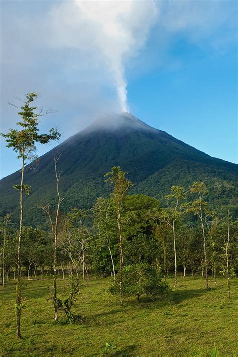 Arenal Volcano Eruption Costa Rica Lugares Para Visitar Lugares