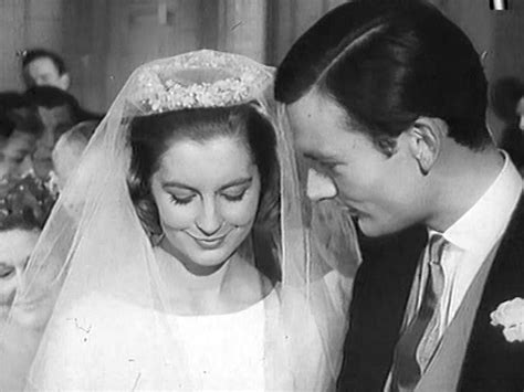 Capstan Cigarettes Tvark