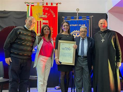 Premio Cavesi Nel Mondo 2023 A Francesca Polverino Rotary Club Cava