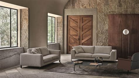 Splendid Artis Sofa - Italian Designer & Luxury Furniture at Cassoni