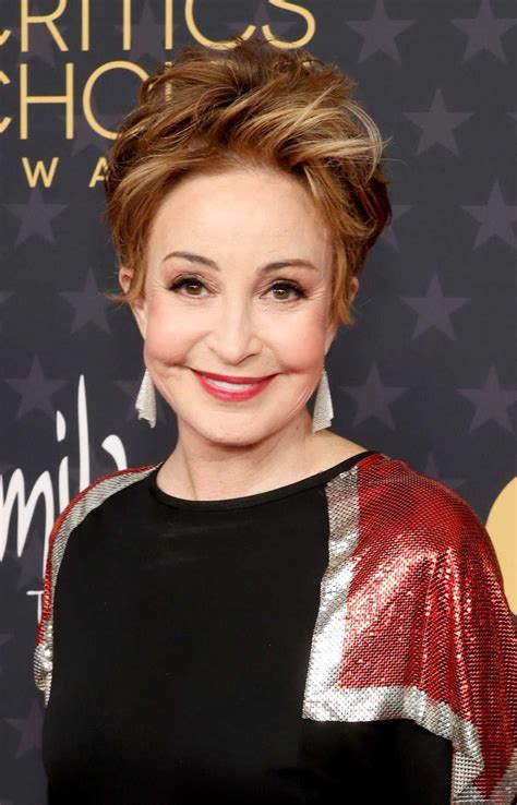 Annie Potts Attends The 28th Annual Critics Choice Awards In Los Angeles 01 15 2023 4 Lacelebs Co
