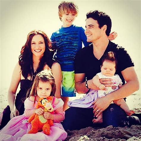 Chyler Leigh News Us Weekly
