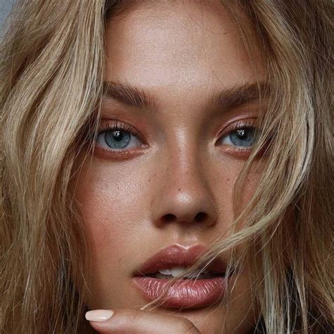 جدیدترین مدل های میکاپ طبیعی و نچرال دخترانه