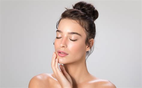 エクソソームに副作用はあるの？施術方法からダウンタイムについて解説 Sakae美容クリニック