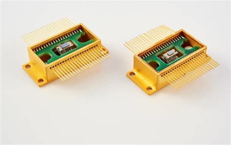 Plastic Sorting Using Mid Ir Linear Detector Array Vigo Photonics