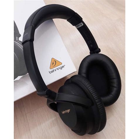 Безпровідні навушники Behringer HC 2000B — купити від офіційного ...