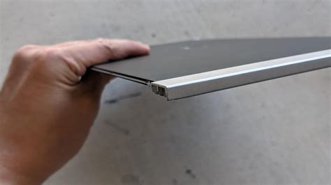 Laptop Lid Becomes Lighting Frame New Screwdriver