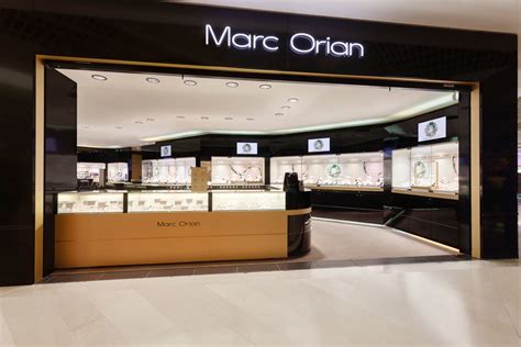 Magasin Marc Orian X Thom Europe Presswall