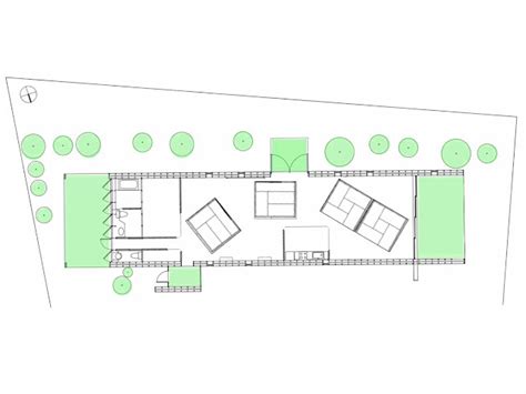 Naked House Morphology