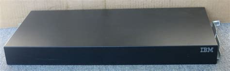 Ibm 1735 1gx 2x8 Local Console Manager Kvm Switch 8 Port 1u Rack Mount