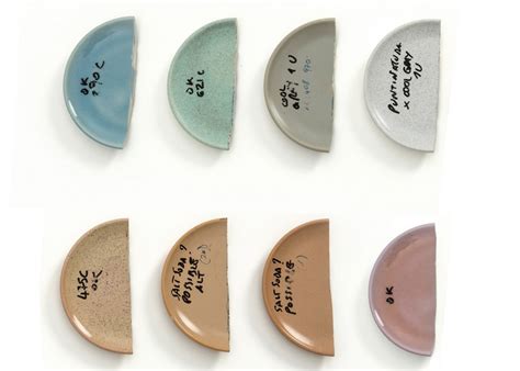 Layers Ceramic Trays Can Wirelessly Charge Electronic Devices