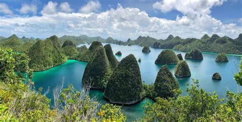 Dreaming Of Raja Ampat Come Make It Happen Indonesia Travel
