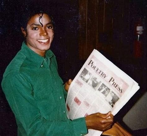 The Only Michael Jacksons Vitiligo In 1988 When He Didnt Cover It