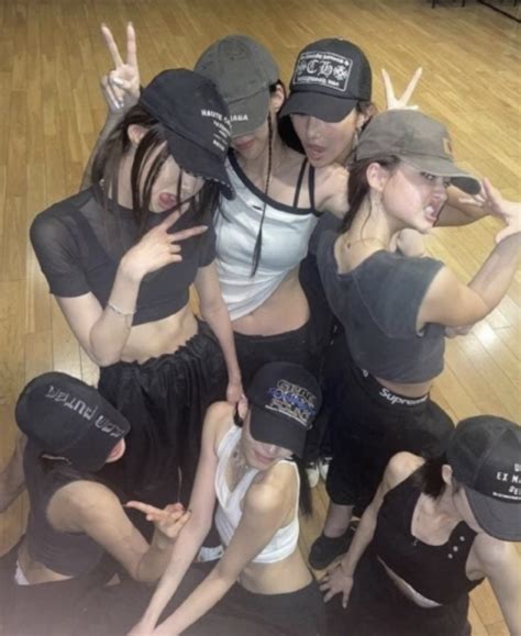 포스트 수지 반응 뜨거운 테디표 미야오 Meovv 멤버 수인 비주얼 정보