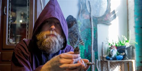 85 Well Hung Psychedelic Sex Wizard No Hookups Between Two Wizards