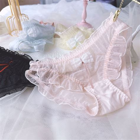 Small Fresh Lace Pattern Princess Triangle Girl Cute Preppy Style