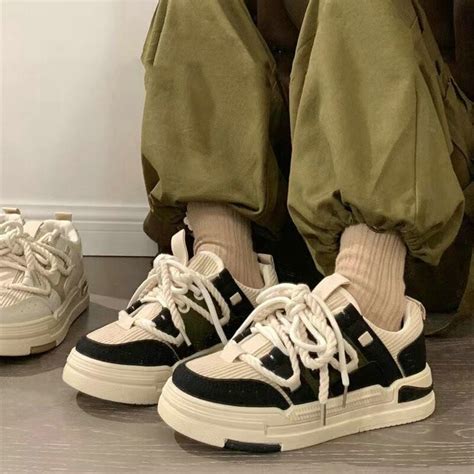 Moda Erit Kar K Renkler Kad Nlar Sneakers Yuvarlak Ayak Dantel Up Rahat Y Kseklik Artan