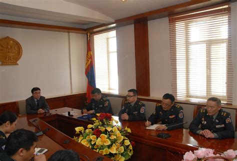 САЛБАРЫН СЭТГҮҮЛЧДИЙГ ХҮЛЭЭН АВЧ ХҮНДЭЛТГЭЛ ҮЗҮҮЛЭВ Өнөөдөр Дэлхийн хэвлэлийн эрх чөлөөний өдөр