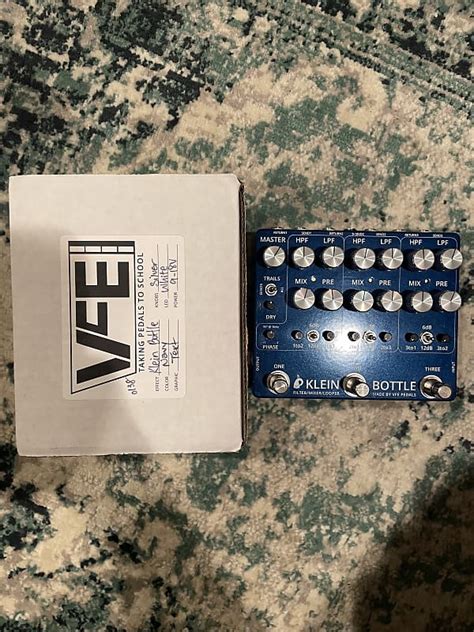 Vfe Klein Bottle Reverb