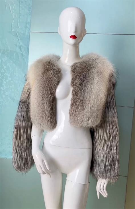 Anjelica Fox Fur Coat Istylebysonia
