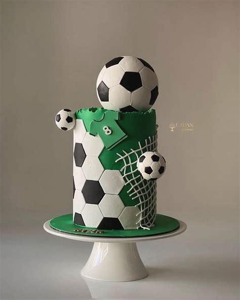 مدل کیک تولد فوتبالی؛ کلی ایده خوشگل واسه کیک فوتبالی پسرونه