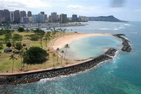 Magic Island Ala Moana Beach Park Via Hpd Ala Moana Beach Vacation Spots Magic Island